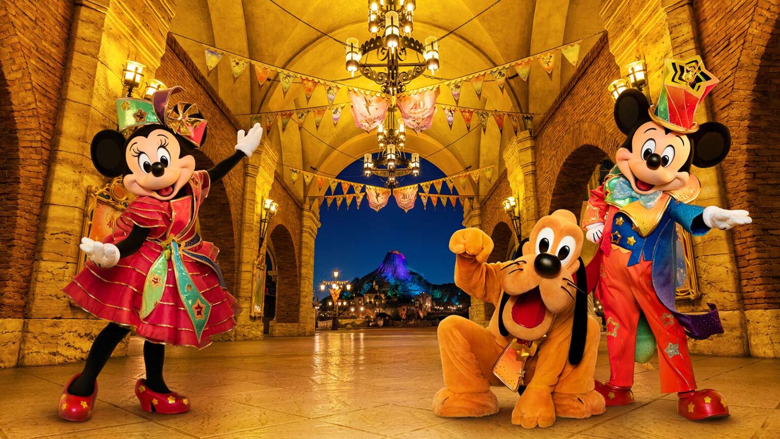 ディズニー花火よく見える場所は？パーク外や園内の穴場10選を徹底解説 – TrendDisneyFreedom